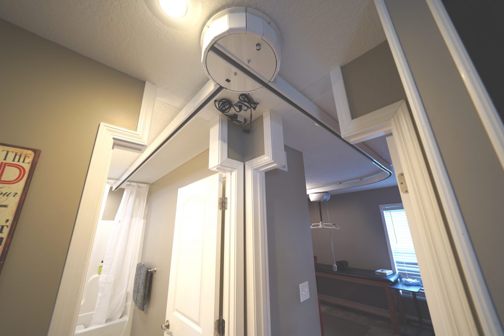 Kansas City, KS Ceiling Lift Track System: Overhead Handicapped Lift